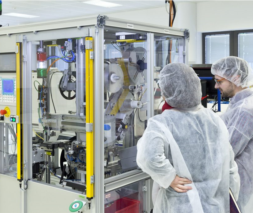 Custom Fabricated Solutions | Custom die cutting manufacturing services